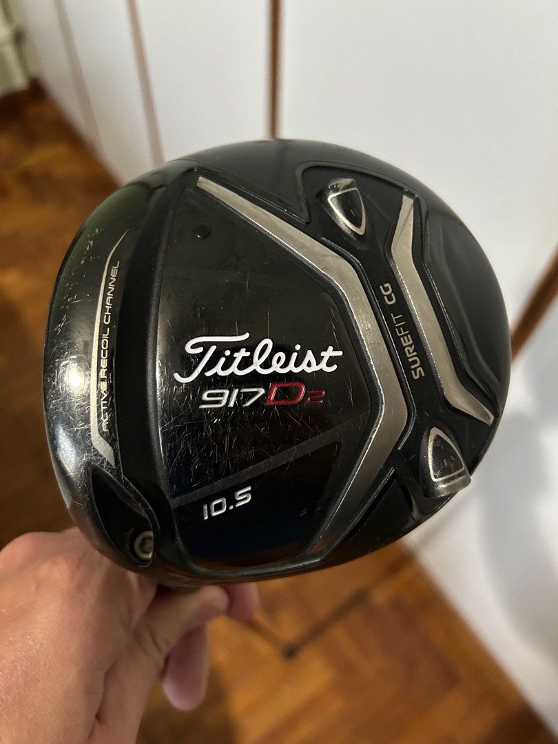 Titleist 917 D2 10.5 degree left handed driver, Sports Equipment, Sports & Games, Golf on Carousell