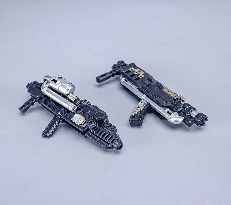 Transformers Black Apple - Oversize MPM-06 MPM06 Ironhide (MISB) plus ...