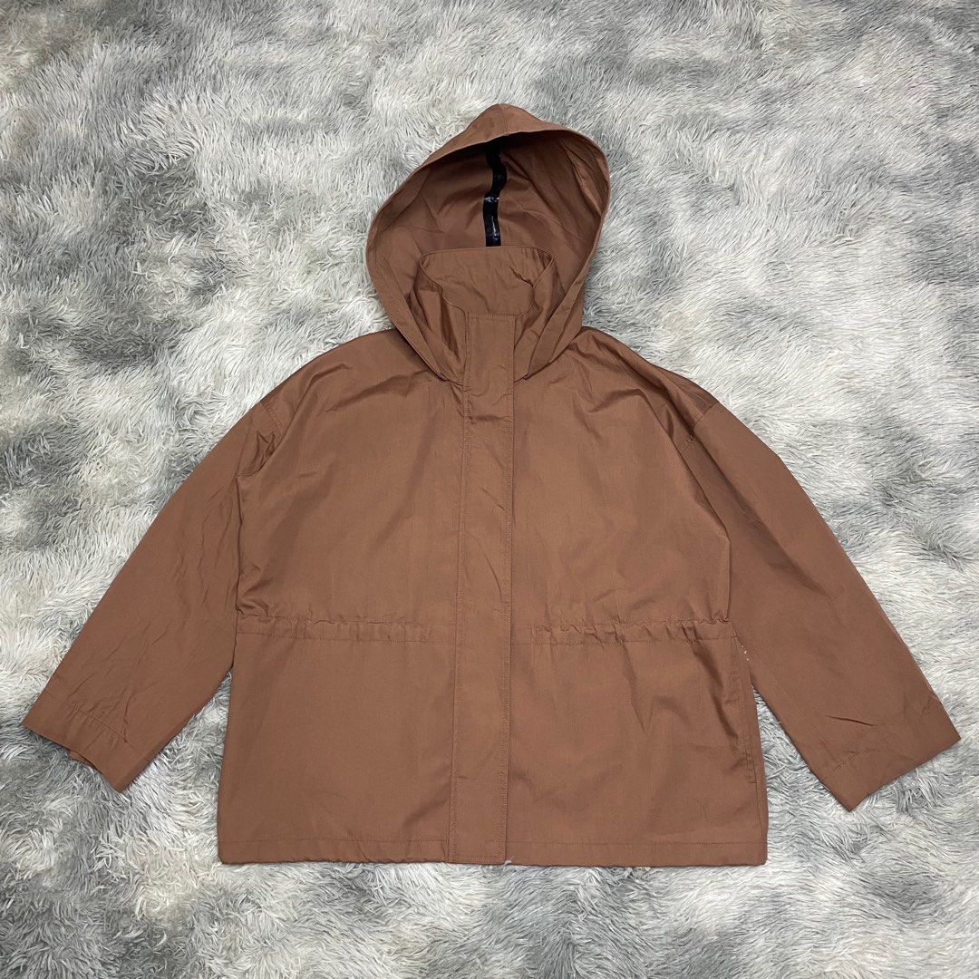 Uniqlo U Womens Rain Jacket Parka, Women's Fashion, Coats, Jackets and ...