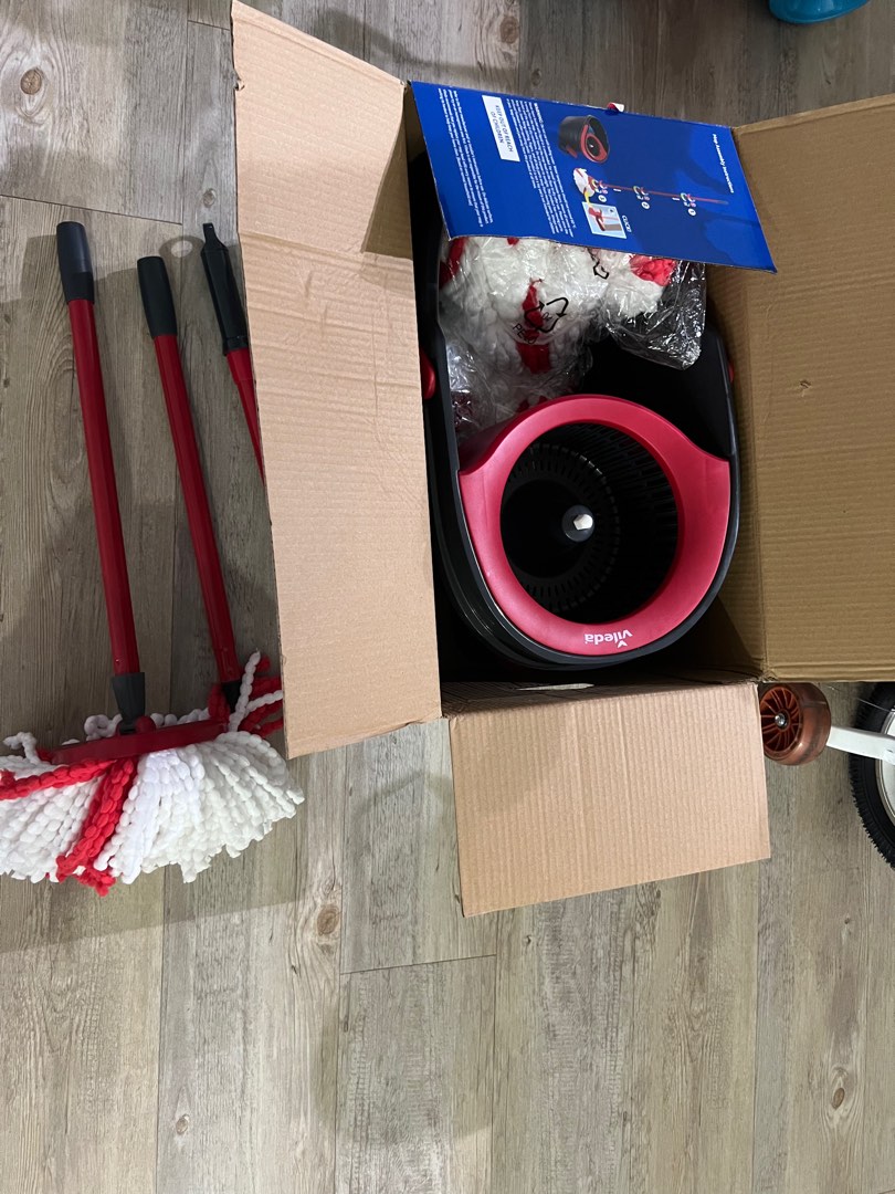 Vileda mop spin, TV & Home Appliances, Vacuum Cleaner & Housekeeping on Carousell