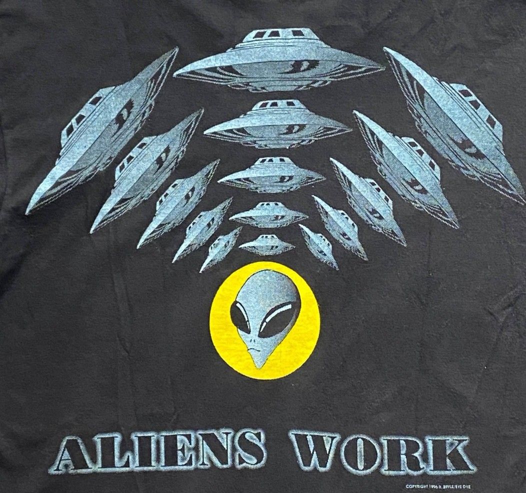 VINTAGE 1996 AliensWork x Janet Jackson, Luxury, Apparel on Carousell