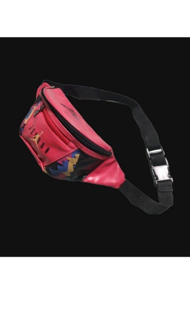 VINTAGE '92 AIR JORDAN X NIKE FANNYPACK, Men's Fashion, Bags, Belt bags ...