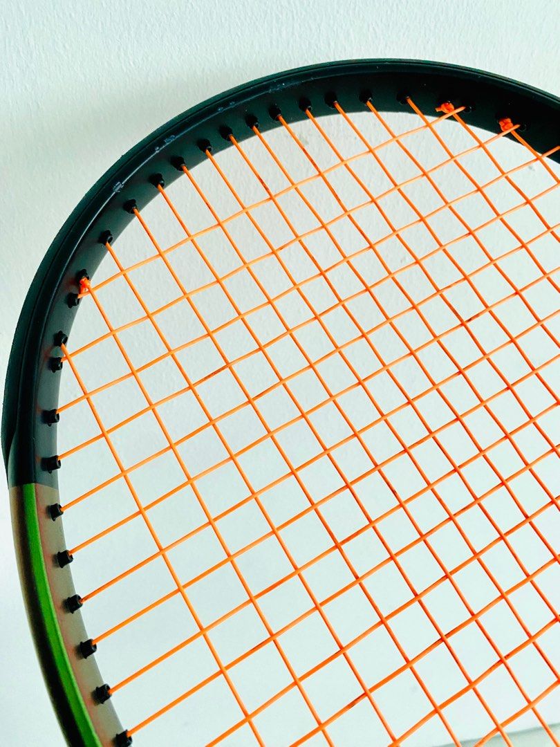 Wilson Blade 100 V8 grip size L3 4 3/8, Sports Equipment, Sports ...