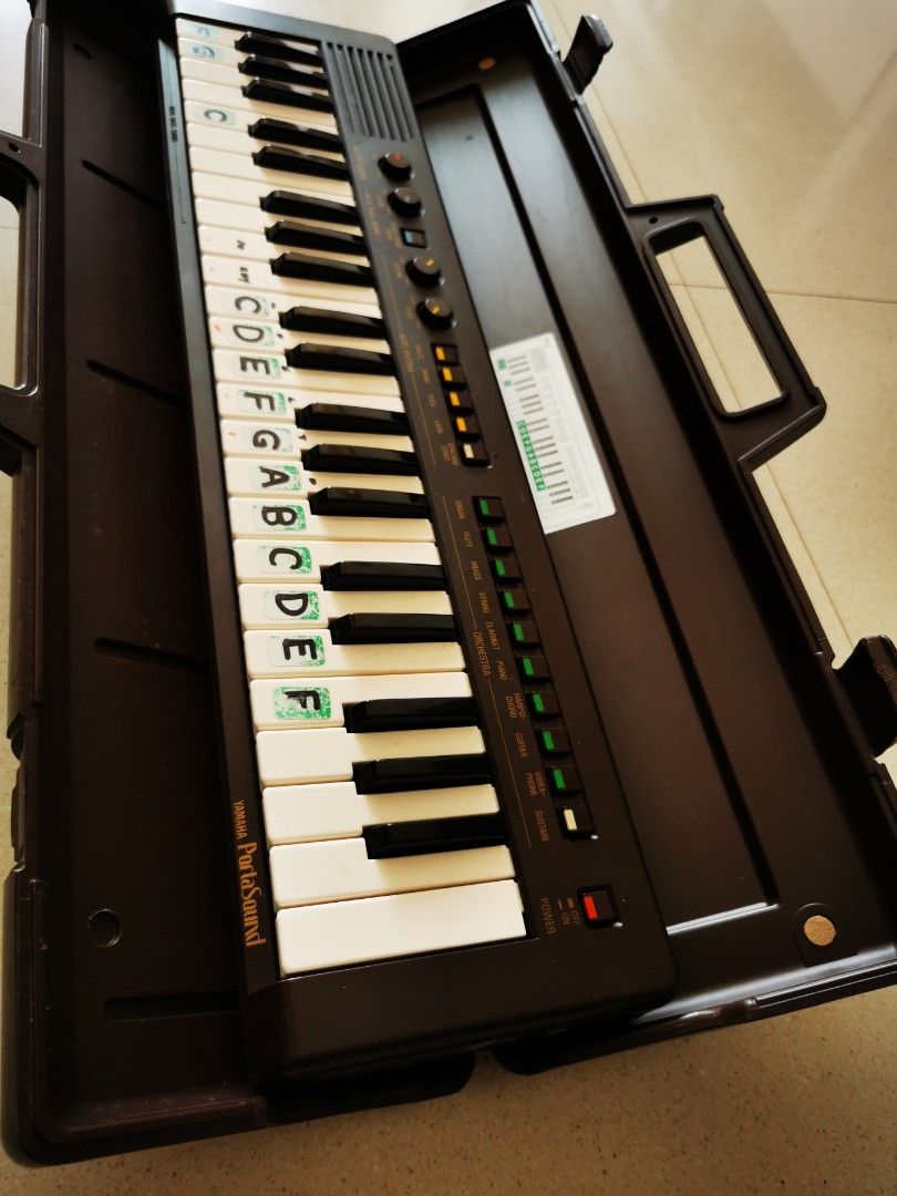 Yamaha PortaSound portable piano, Hobbies & Toys, Music & Media ...