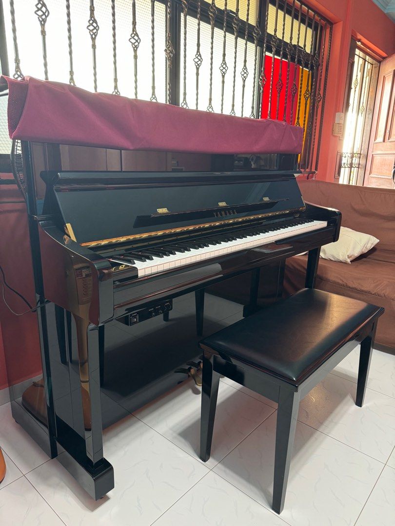 Yamaha U1J PE Silent Black Upright Piano, Hobbies & Toys, Music & Media, Musical Instruments on ...