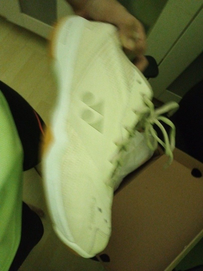 Yonex 65z badminton shoe limited edition, Sports Equipment, Sports ...