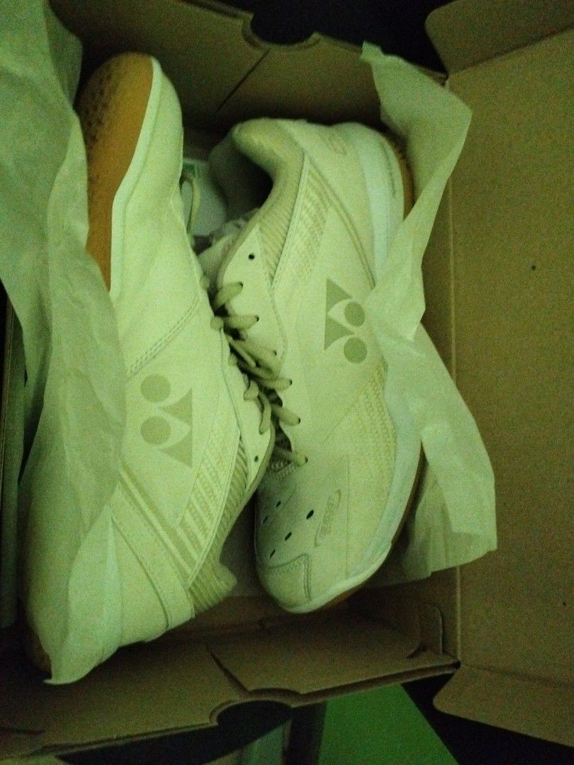 Yonex 65z badminton shoe limited edition, Sports Equipment, Sports ...