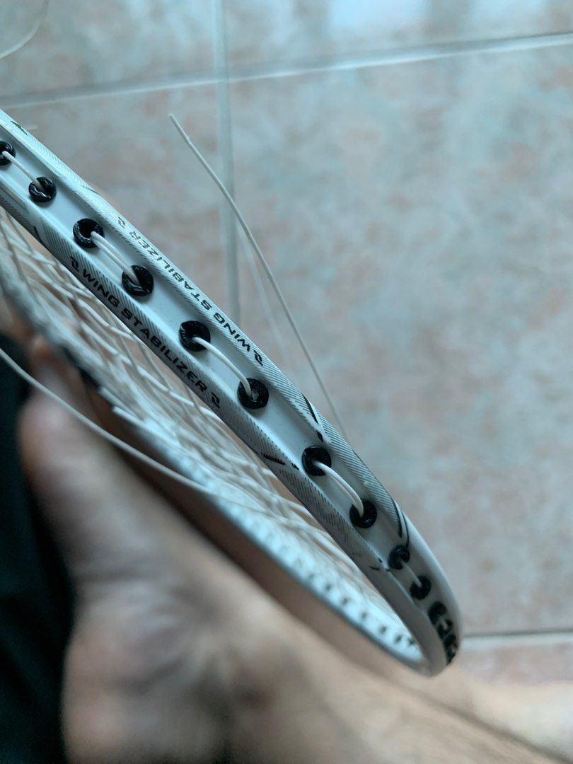 李寧 Li-Ning 羽毛球拍 Tectonic 突襲7D, 運動產品, 運動與體育, 運動與體育 - 球拍和球類運動 - Carousell