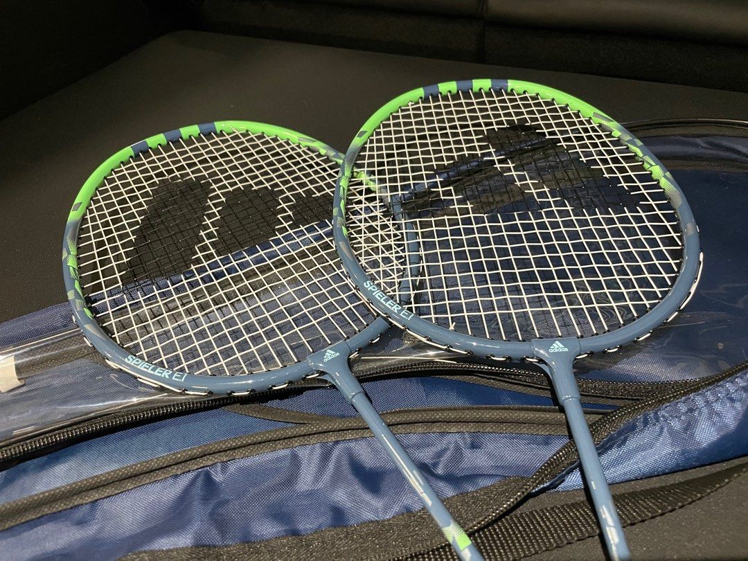 Adidas badminton rackets set, 運動產品, 運動與體育, 運動與體育 - 球拍和球類運動 - Carousell