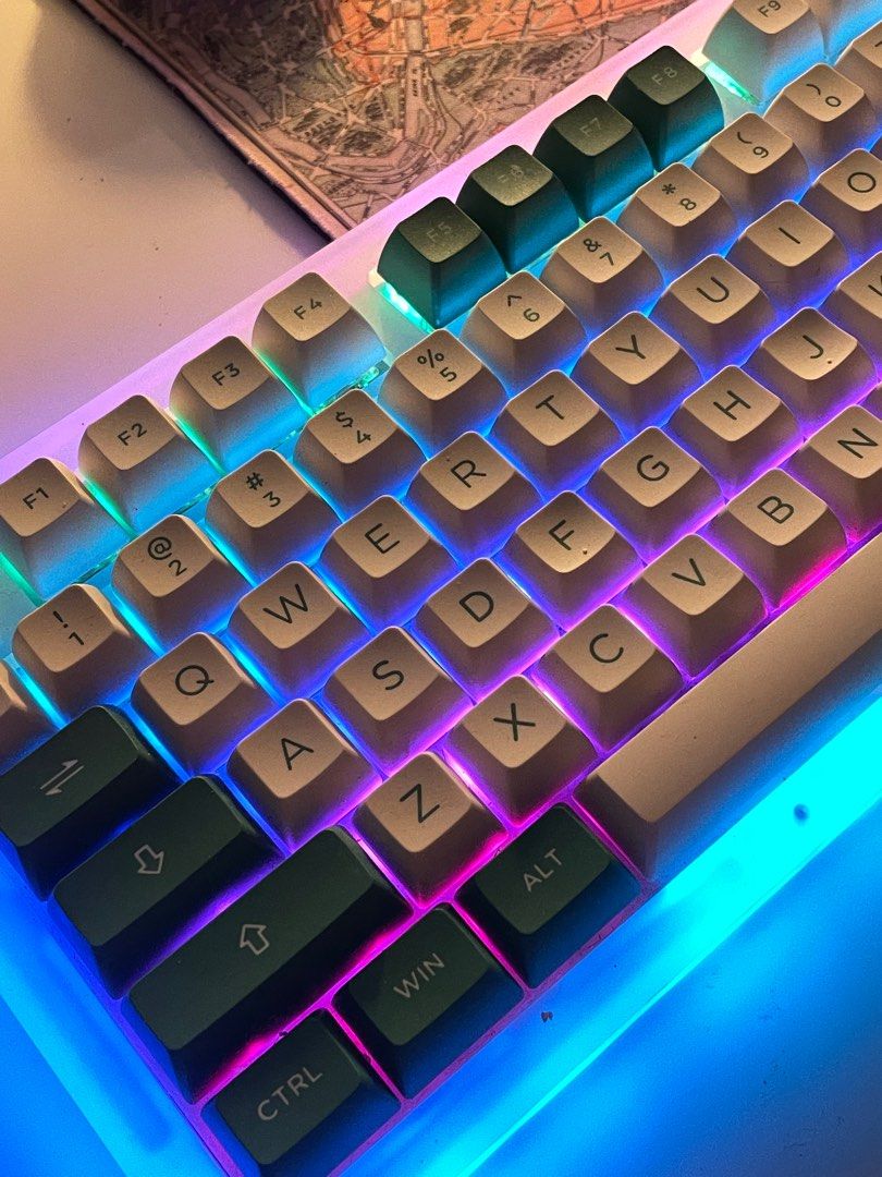 Akko matcha green and pink acr75 rgb keyboard, Computers & Tech, Parts ...