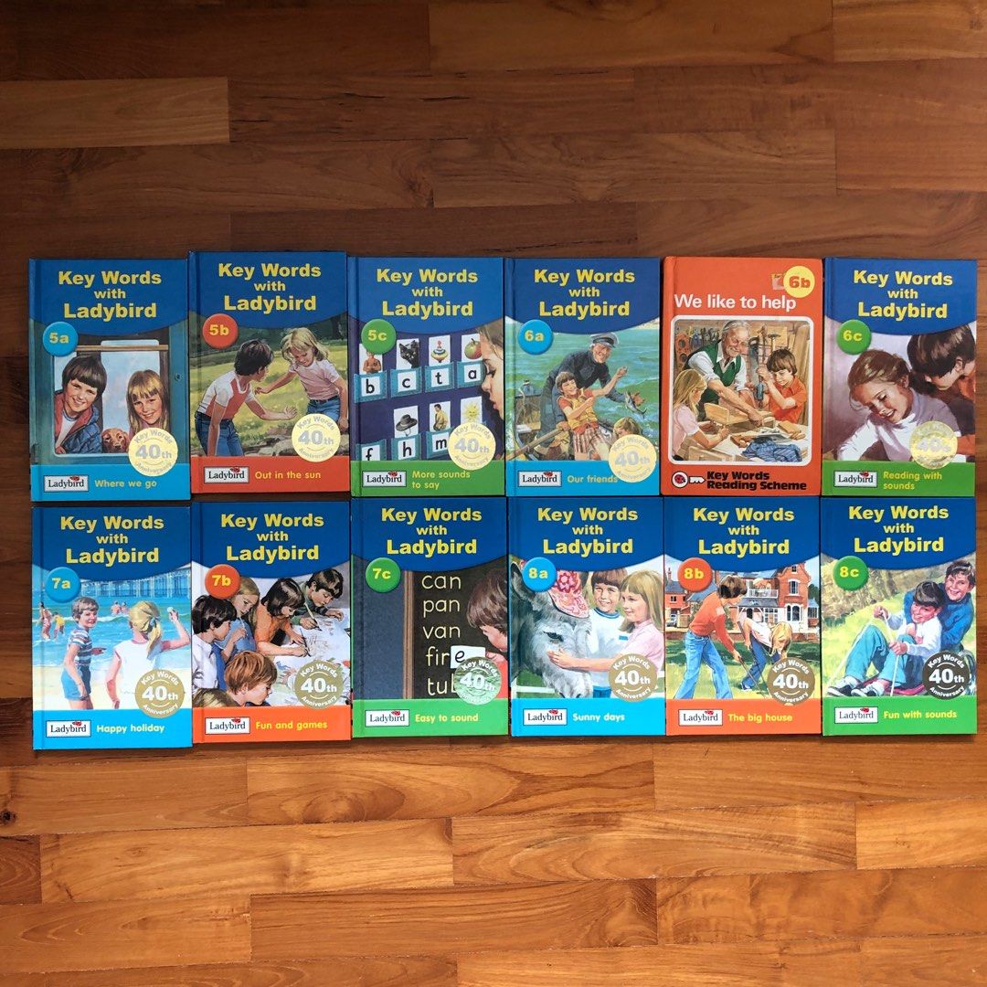 Almost complete set of Ladybird Key Word Reading Scheme Peter and Jane ...