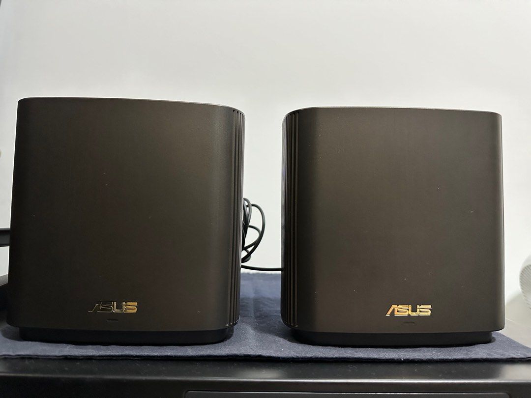 Asus Zenwifi AX XT8 Mesh Router 2 piece pack, Computers & Tech, Parts ...