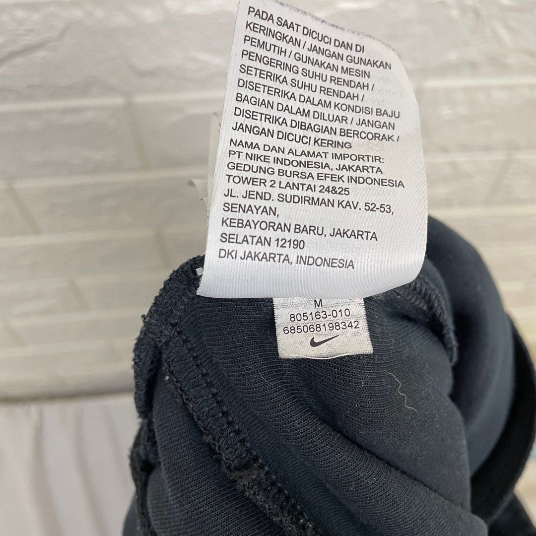 BLACK NIKE TECH FLEECE JOGGER (BLACK TAG), Men's Fashion, Bottoms ...