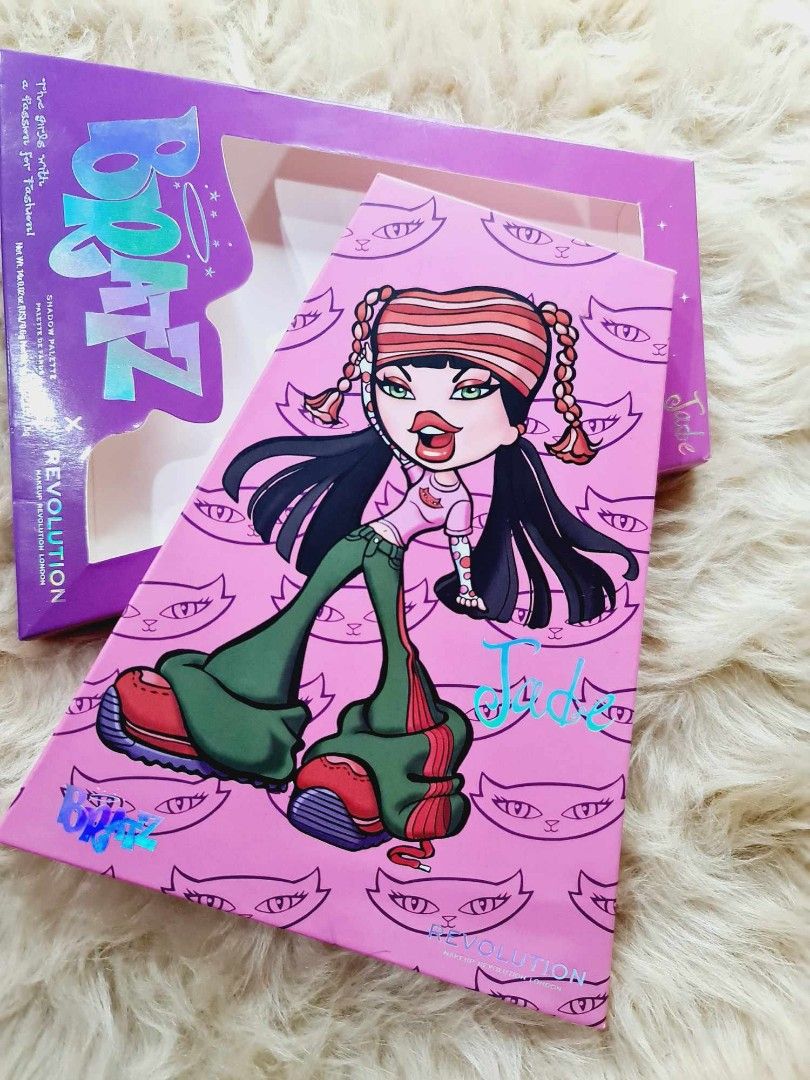 Bratz X Revolution Palette Jade, Beauty & Personal Care, Face, Makeup ...