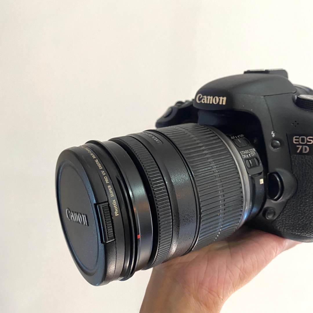 Canon 18-200 lens, Photography, Lens & Kits on Carousell