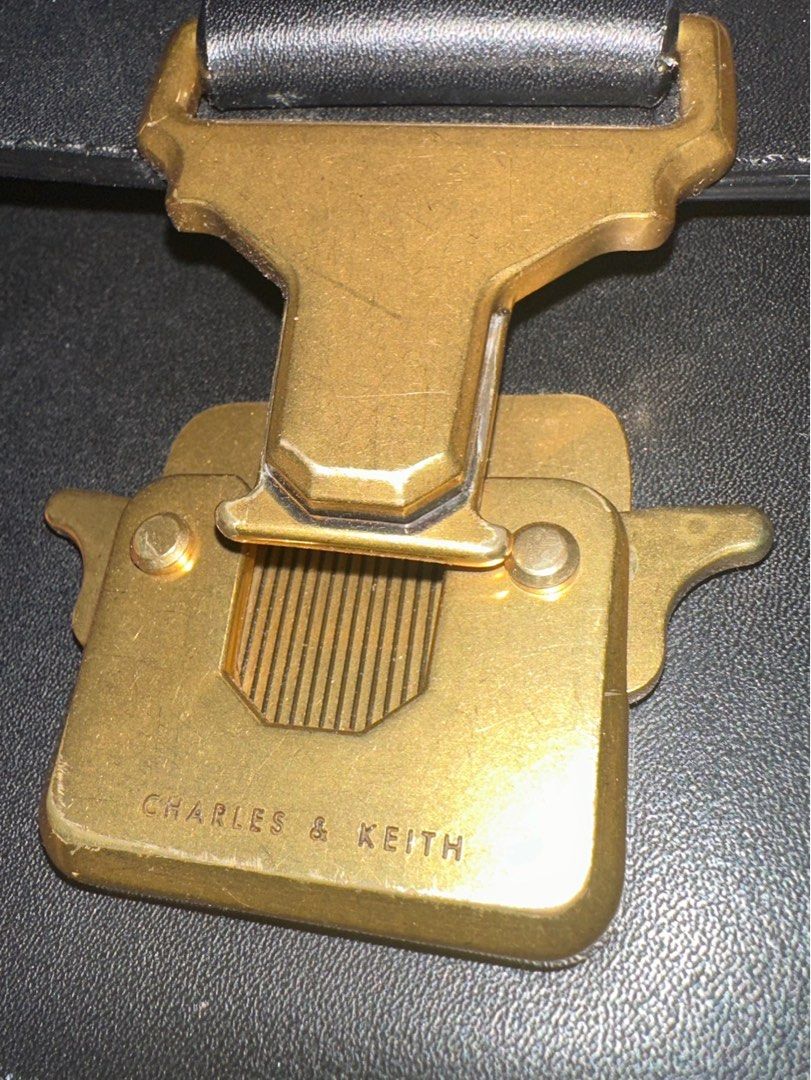 Charles & Keith Push Lock Bag, Women's Fashion, Bags & Wallets, Cross ...