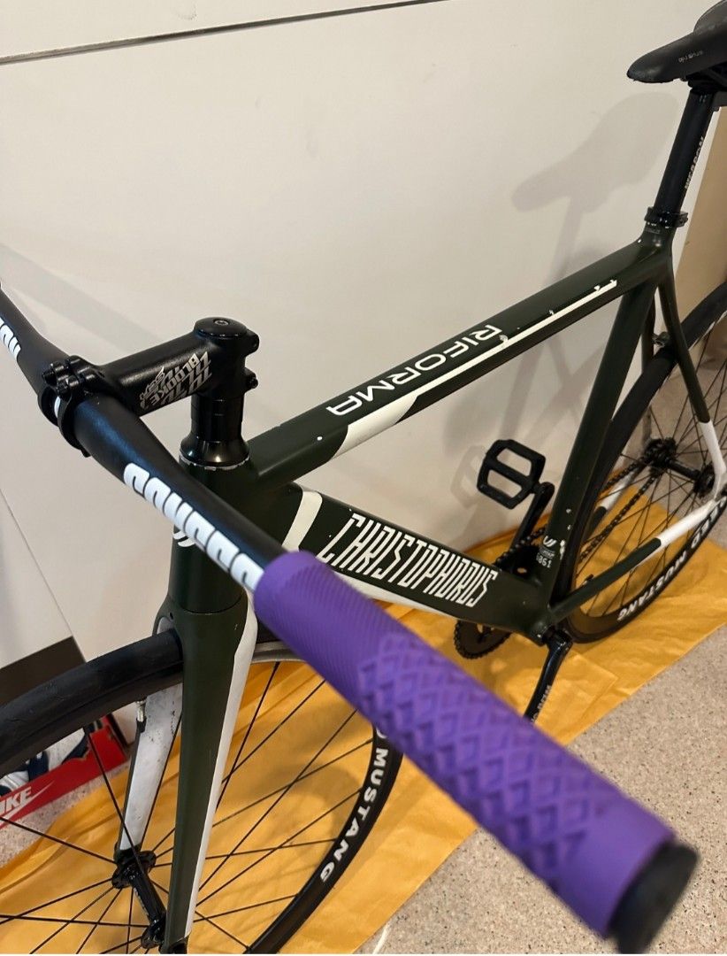 Christophorus fixie WTT/WTS (URGENT!!), Sports Equipment, Bicycles ...