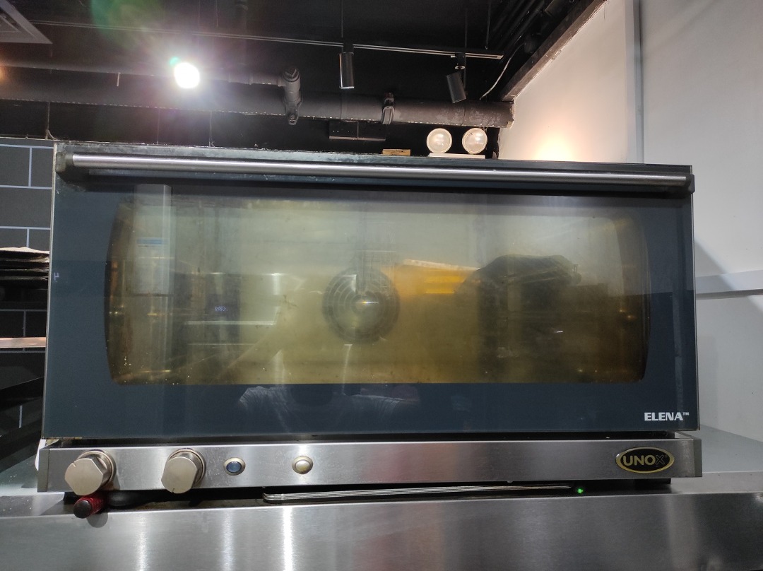 Convection Oven, Unox Elena, TV & Home Appliances, Kitchen Appliances ...