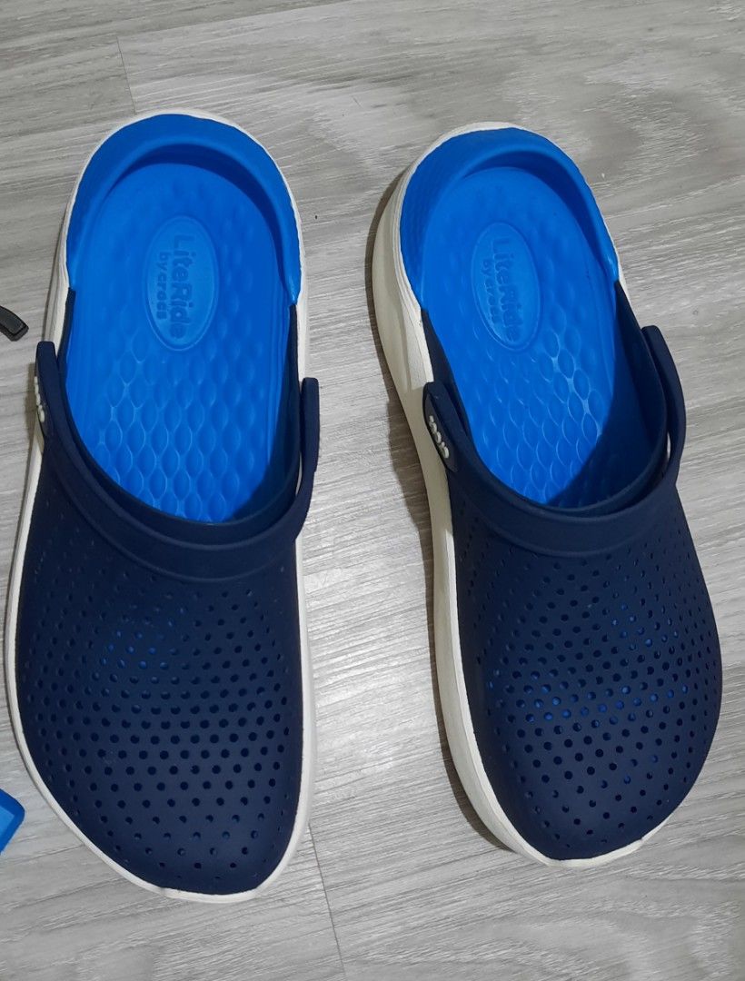 Crocs Lite Ride (Authentic), Men's Fashion, Footwear, Slippers & Slides ...