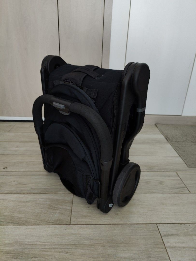 Ergo Baby Metro Stroller, Babies & Kids, Going Out, Strollers on Carousell