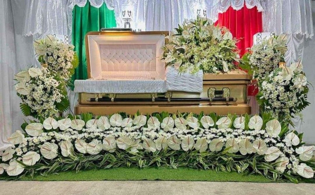 Flower Set Up for Wake Funeral, Furniture & Home Living, Gardening ...