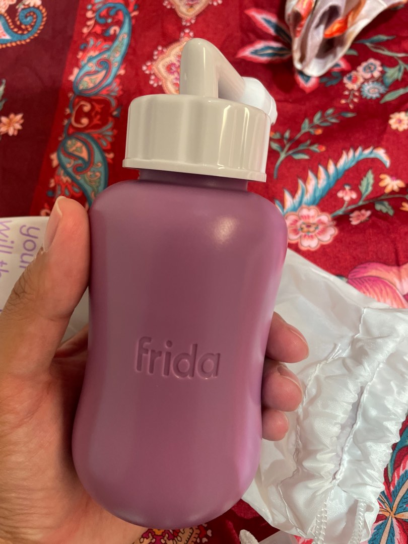 Frida Peri Bottle, Beauty & Personal Care, Sanitary Hygiene on Carousell