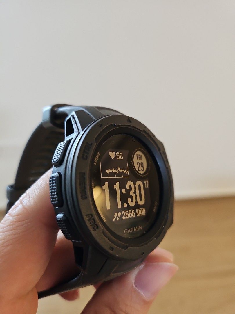 Garmin Instinct Comes with New Replacement Strap & Watch Face Protector ...