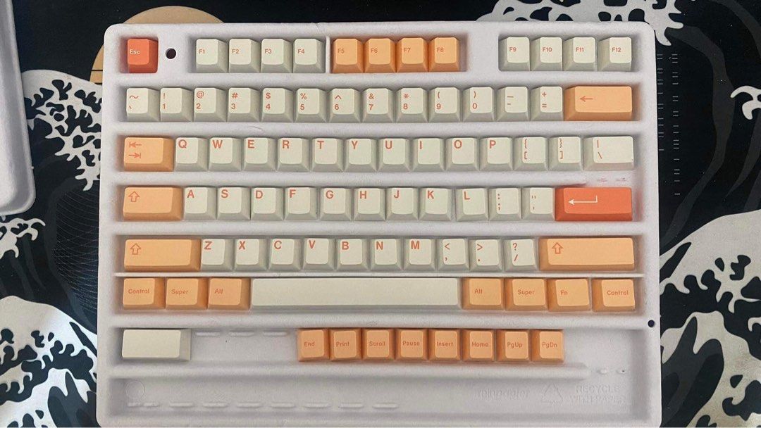 GMK Peaches n Cream Lite Basekit by Rensuya, Computers & Tech, Parts ...