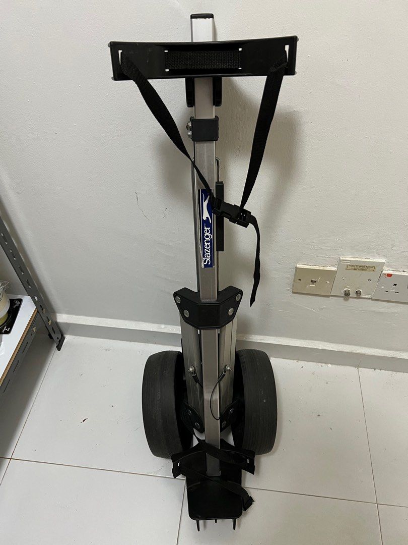 Golf trolley, Babies & Kids, Going Out, Strollers on Carousell