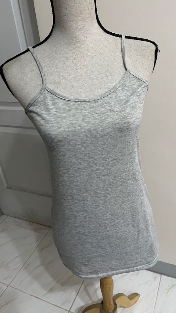 Gray sando, Women's Fashion, Tops, Sleeveless on Carousell