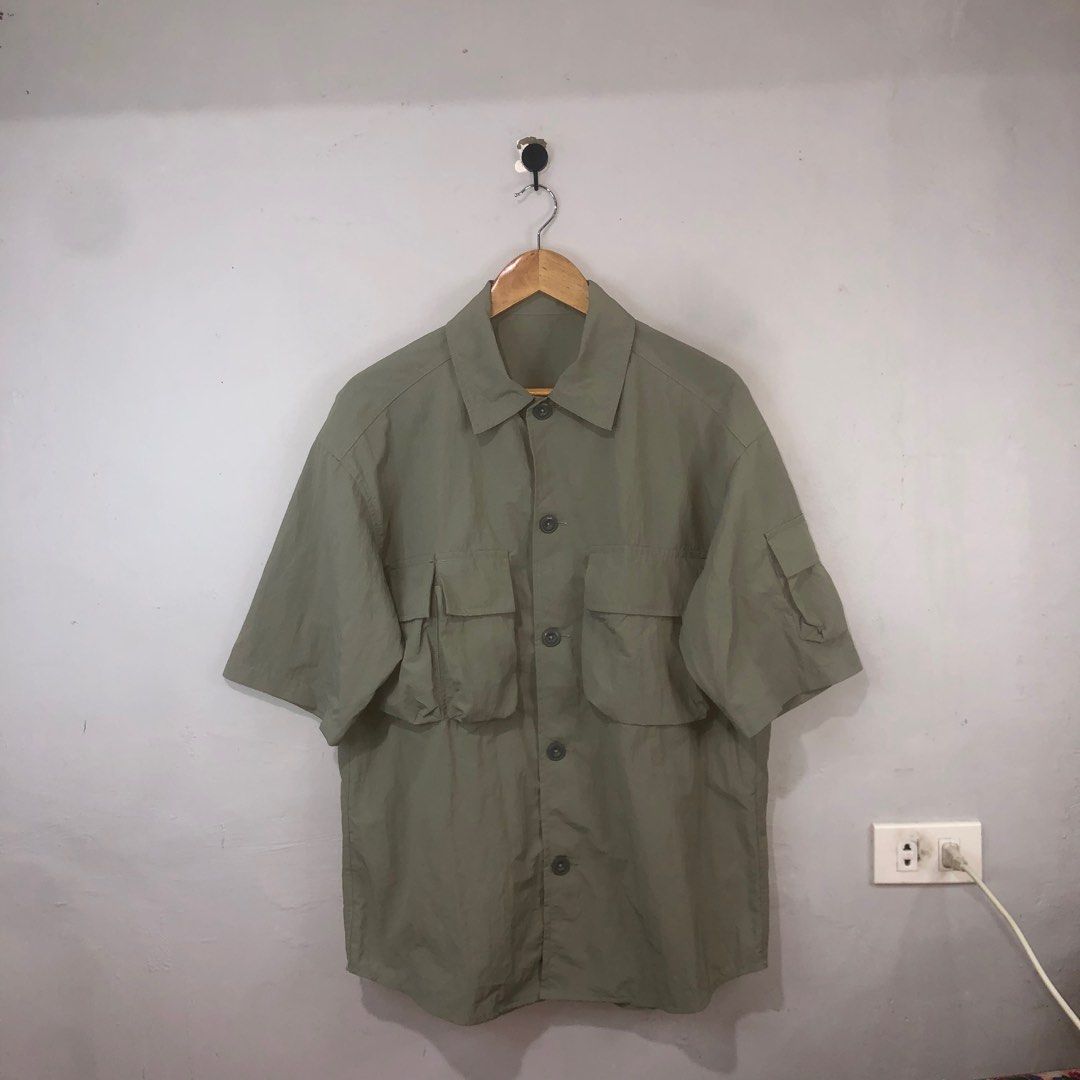 GU Utility Buttondown Polo, Men's Fashion, Tops & Sets, Tshirts & Polo ...