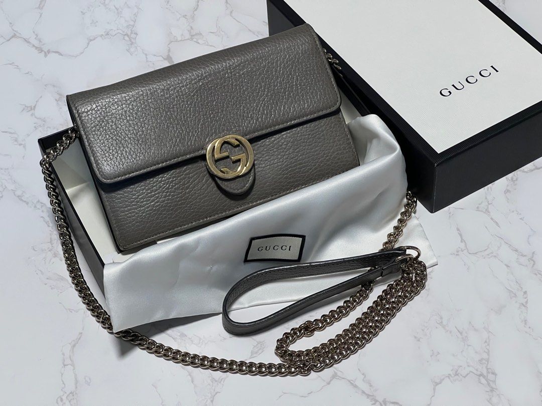 GUCCI interlocking WOC wallet on chain grey, 名牌, 手袋及銀包 - Carousell