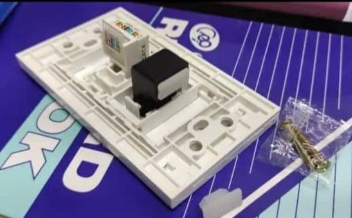 Hdmi & I/O Wall Faceplate, Computers & Tech, Office & Business ...