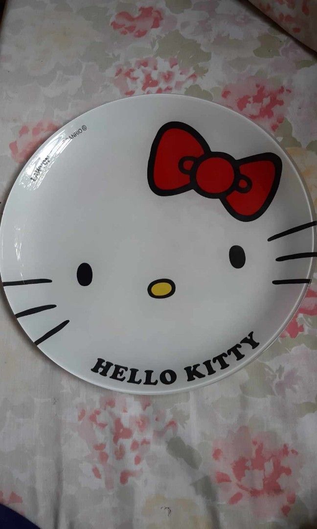 Hello Kitty Porcelain Plate, Furniture & Home Living, Kitchenware ...