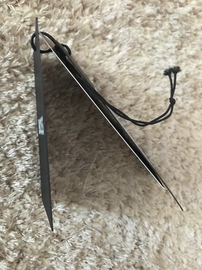 HUGO BOSS TAG PRICE LABEL CARD NEW AUTHENTIC NEW STOK SATUAN, Buku ...