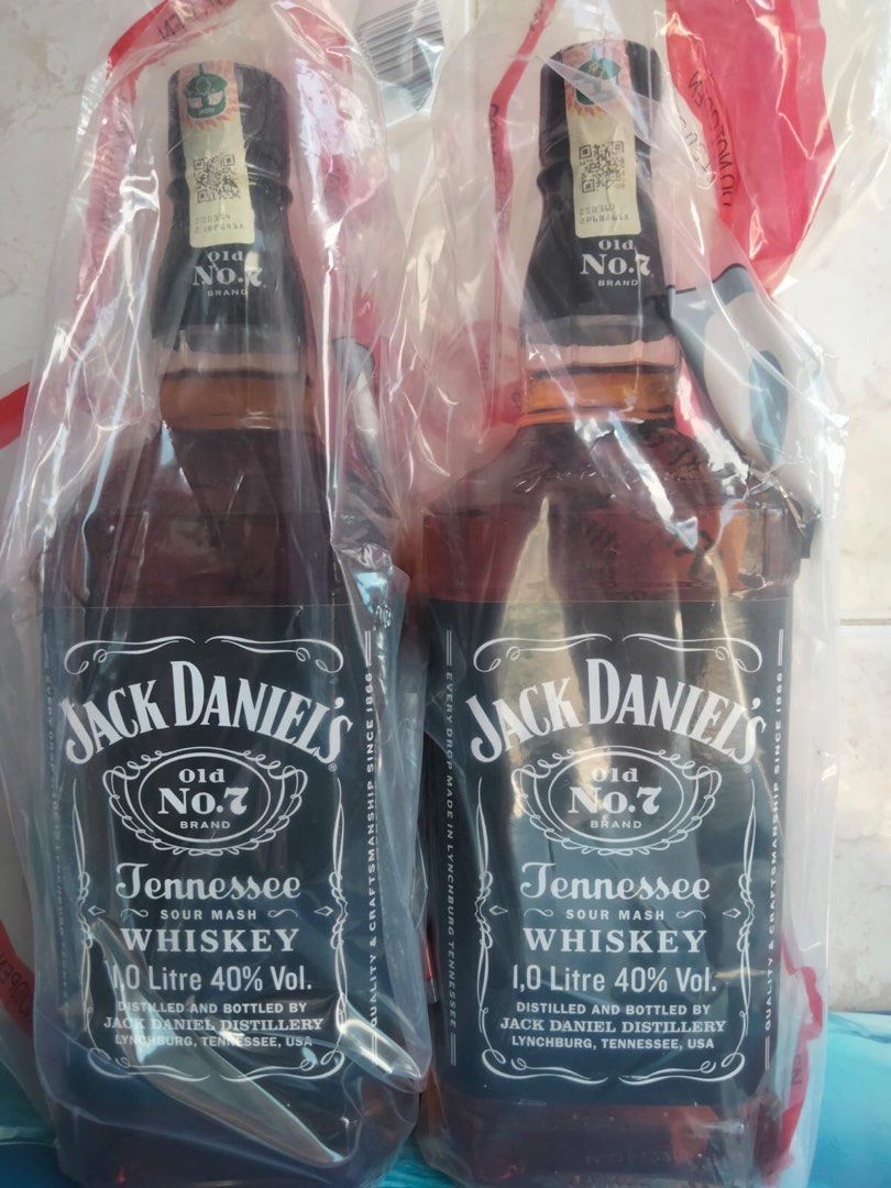 Jack daniels 1L, Makanan & Minuman, Minuman Tidak Beralkohol di Carousell