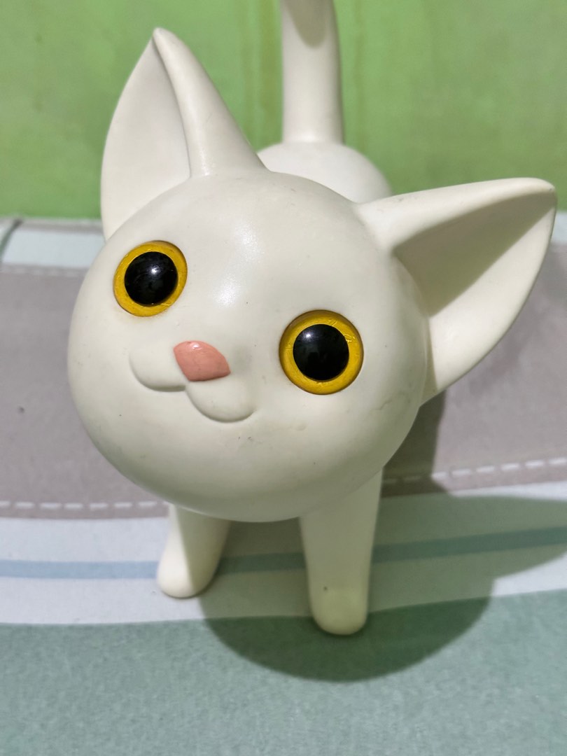 Kat Semk Design Coin Bank, Hobbies & Toys, Toys & Games on Carousell