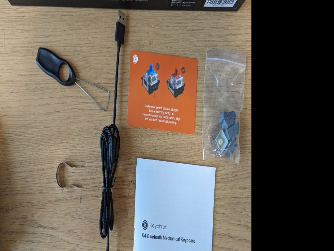 Keychron k4 v2 wireless/wired mechanical keyboard, blue switches ...