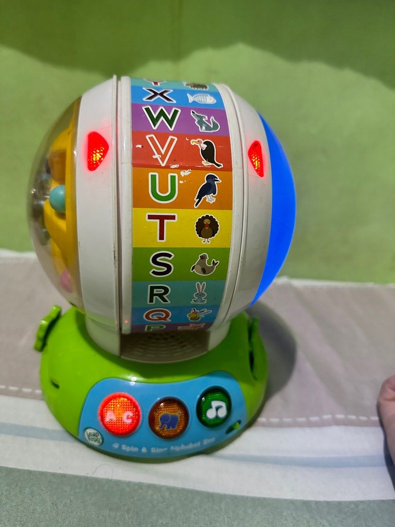 Leapfrog Spin the wheel animals, Hobbies & Toys, Toys & Games on Carousell