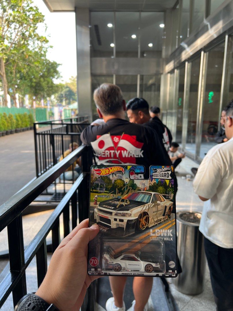 Liberty Walk body kit Japan hotwheels mini gt, Toys & Collectibles ...