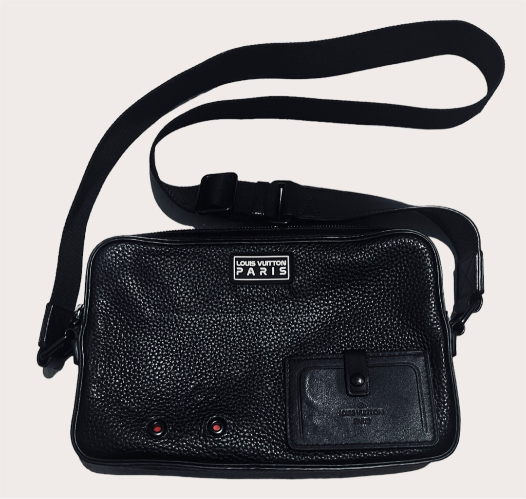 Louis Vuitton Messenger Alpha Taurillon Dark Silver LV, Luxury, Bags ...