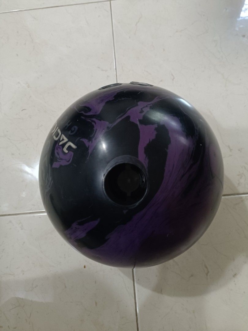 Motiv Jackal Ghost 15lbs bowling ball. (NEGO), Sports Equipment, Sports ...