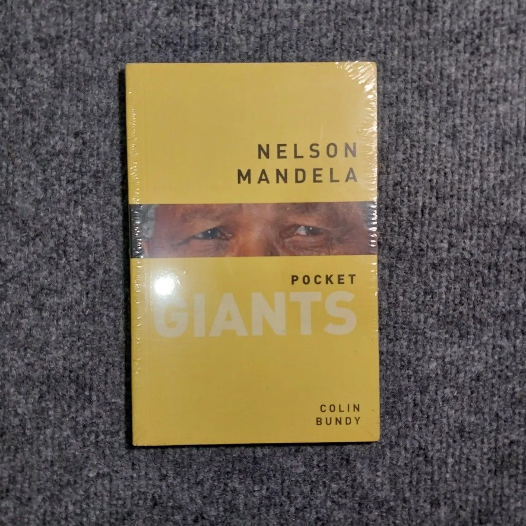 NELSON MANDELA: Pocket Giants by Colin Bundy, Hobbies & Toys, Books ...