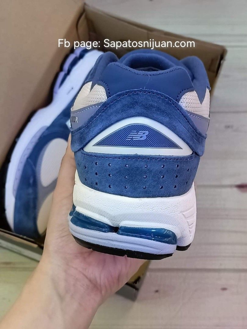 New balance 2002r blue grey, Men's Fashion, Footwear, Sneakers on Carousell