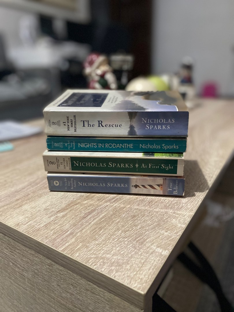 Nicholas Sparks books bundle, Hobbies & Toys, Books & Magazines, Fiction & Non-Fiction on Carousell