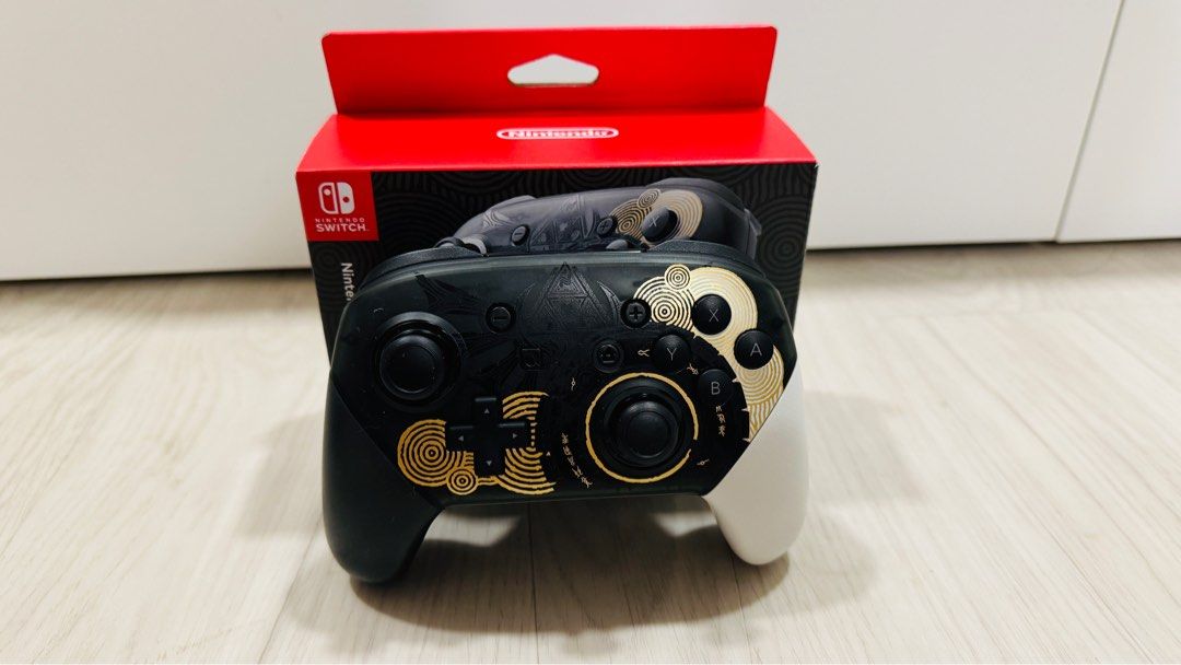 Nintendo Switch Pro Controller TOTK, Video Gaming, Gaming Accessories ...