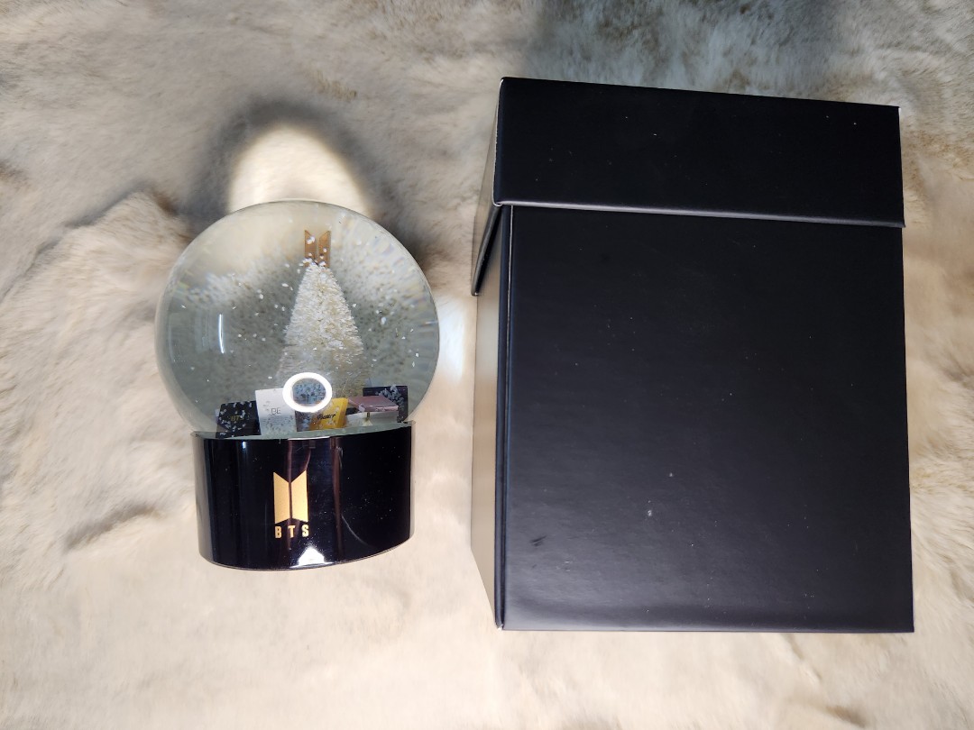 Official BTS Merch Box 10 Snow Ball, Hobbies & Toys, Memorabilia ...