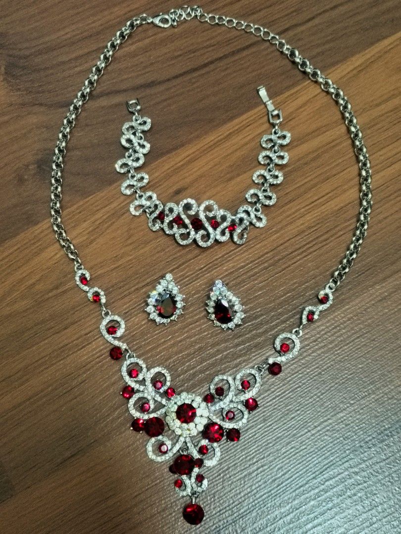 Original Dynasty Jewellery Set, Women's Fashion, Jewelry & Organisers ...