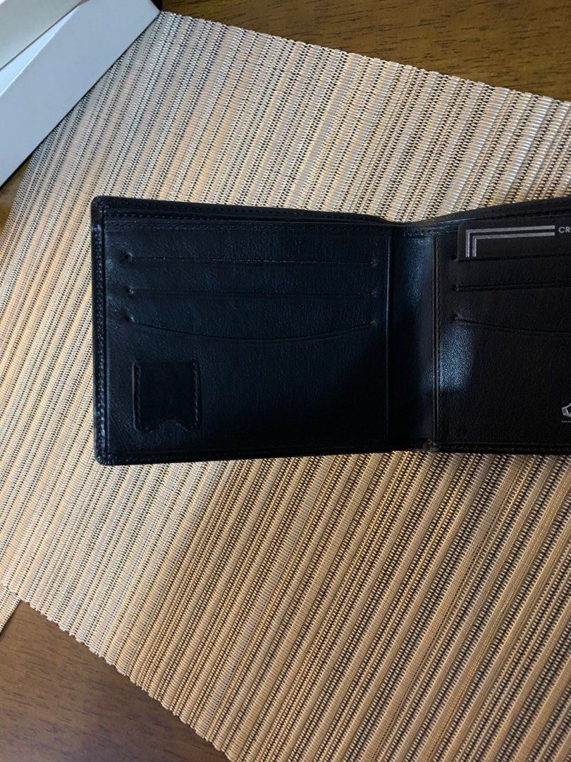PabDer Italy Leather Black Wallet, Luxury, Bags & Wallets on Carousell