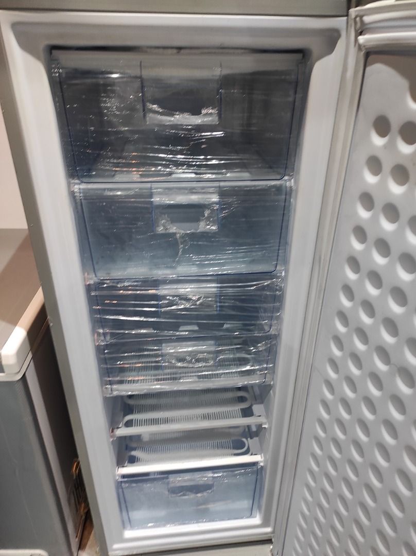 PowerPac Chest Freezer, Upright freezer, 175L (PPFZ180), TV & Home Appliances, Kitchen ...